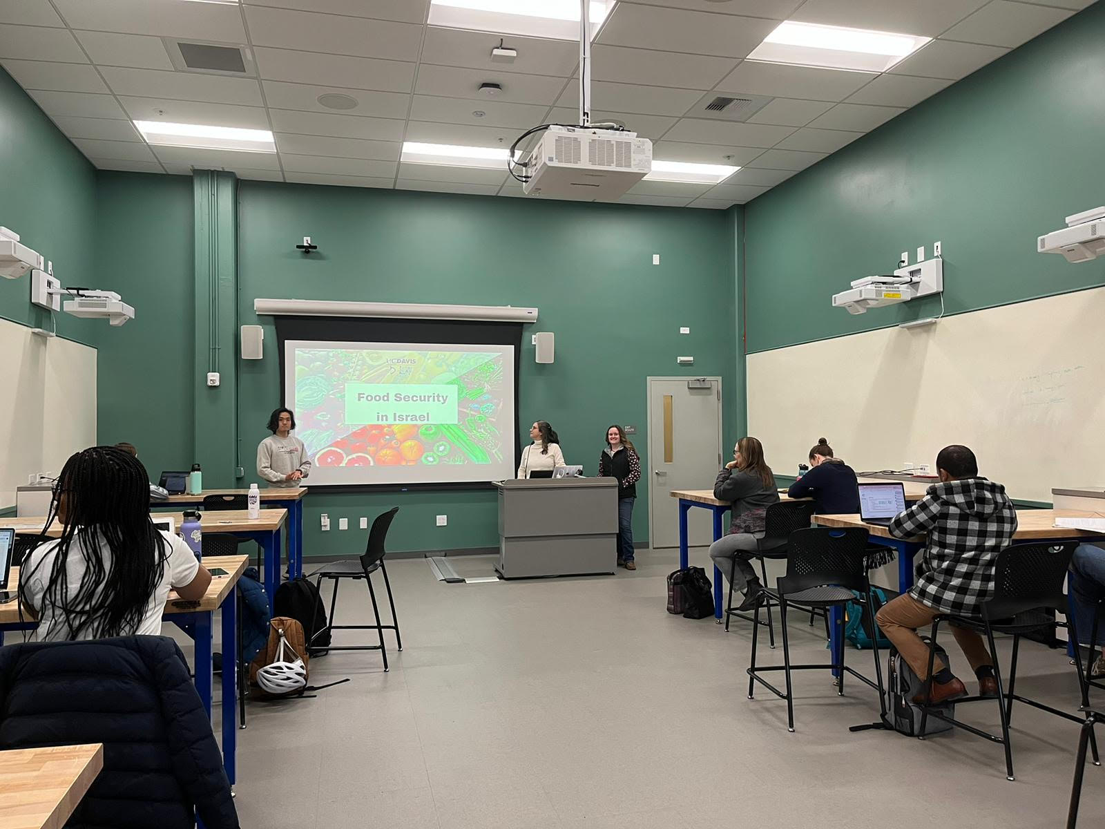 Course Fosters Global Innovation Through Collaboration | Global Affairs